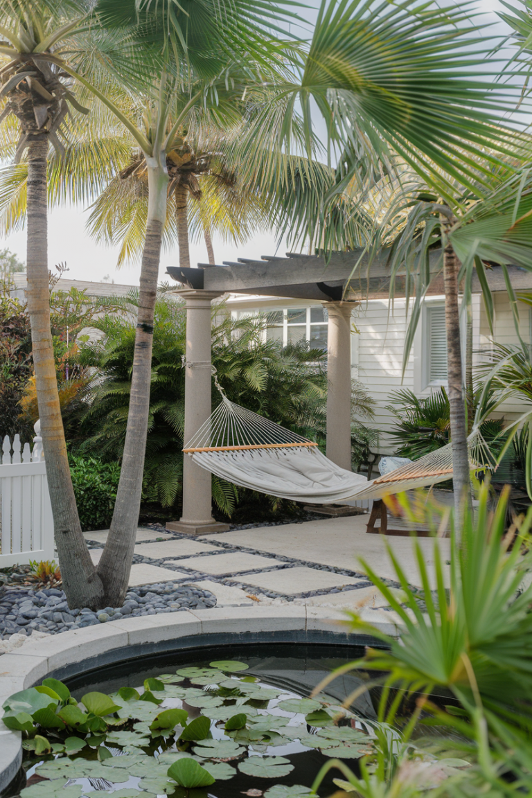 41 Backyard Oasis Ideas for a Dream Outdoor Space – Pools, Fire Pits ...