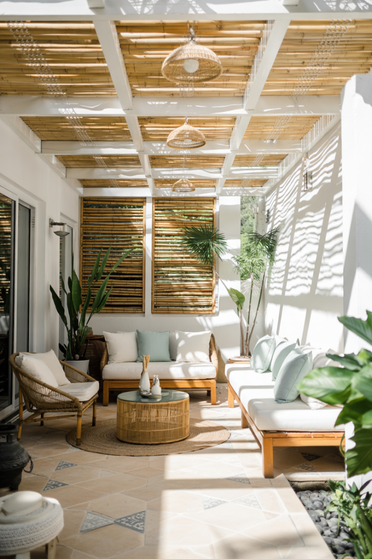 41 Patio Shade Ideas for Backyard, Rooftop, or Apartment Spaces That ...